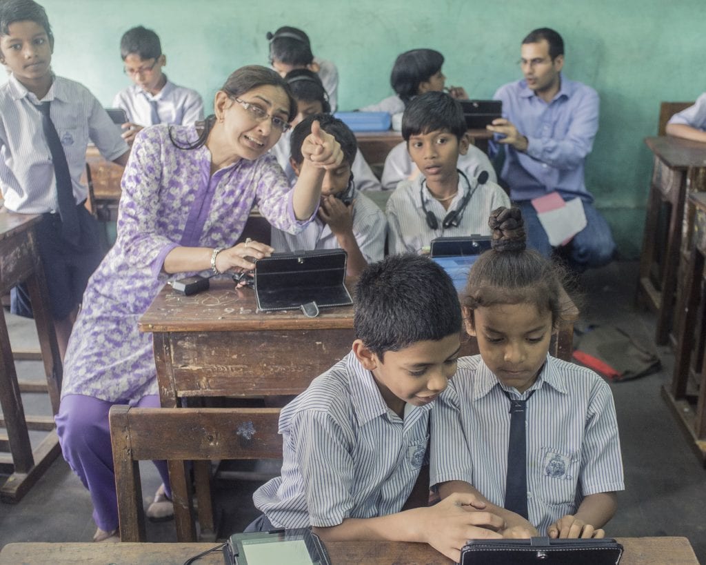 Connecting the Disconnected: Online Learning for an Offline World | Engineering For Change