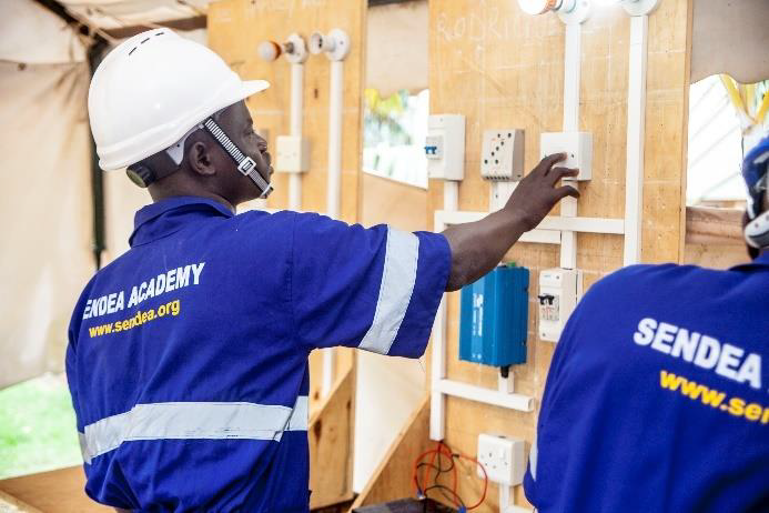 Sendea Turns Untrained Rural Techs into Solar Entrepreneurs ...